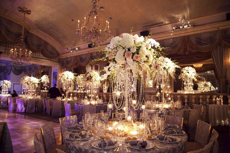 Reception Décor Photos - Luxurious Wedding Reception - Inside Weddings