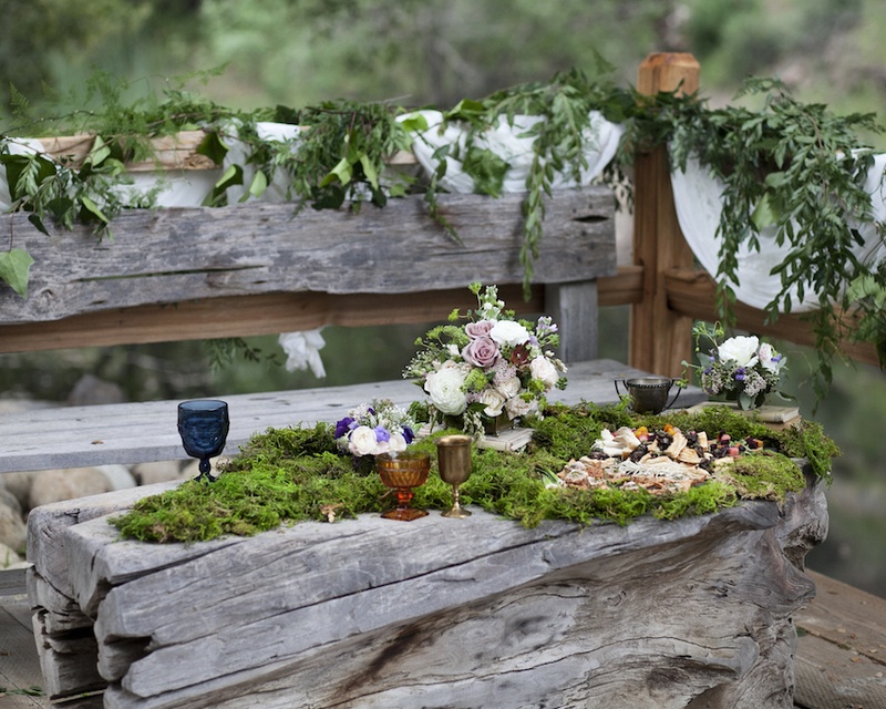 Reception Décor Photos - Tree Trunk Appetizer Table - Inside Weddings